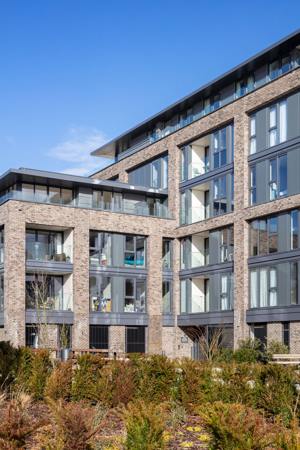 Brick Cladding System Suppliers Bristol - Aquarian Cladding